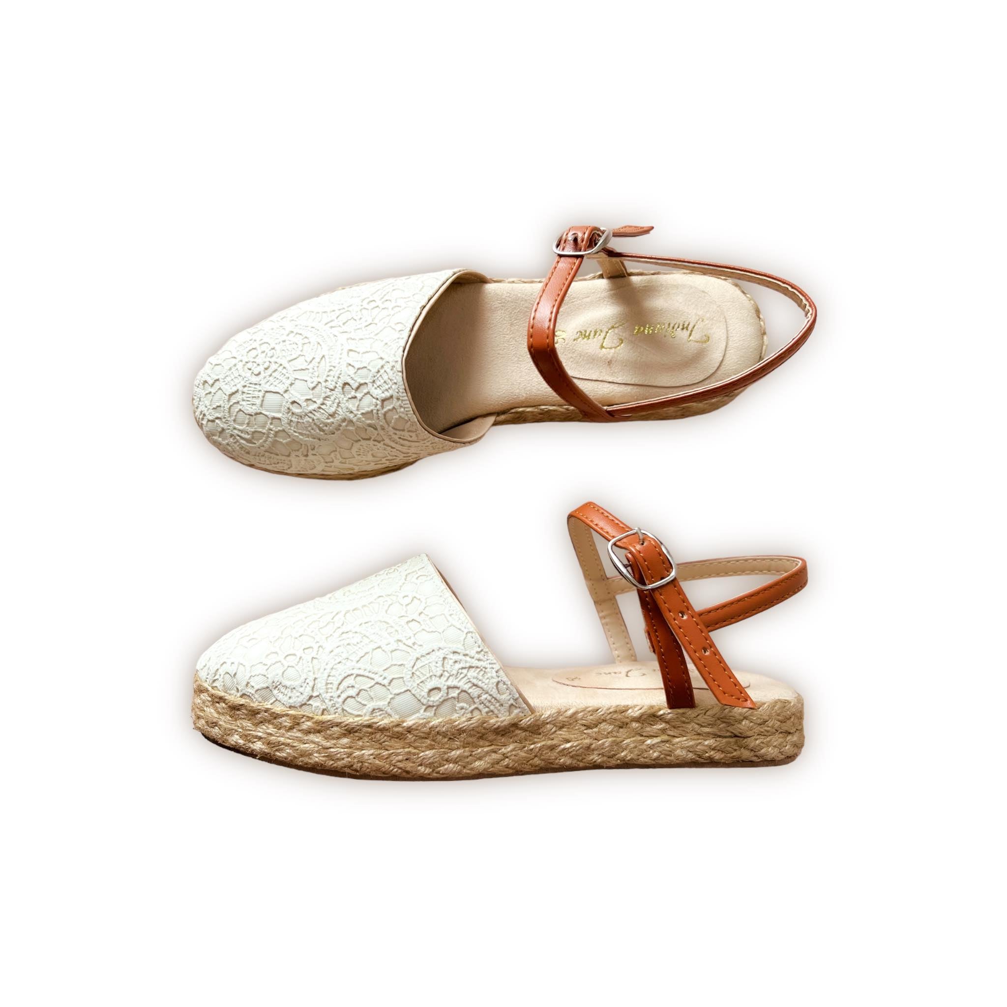 HOLLY Lace Classic Close Toe Platform Abaca Sandals – Indiana Jane MNL